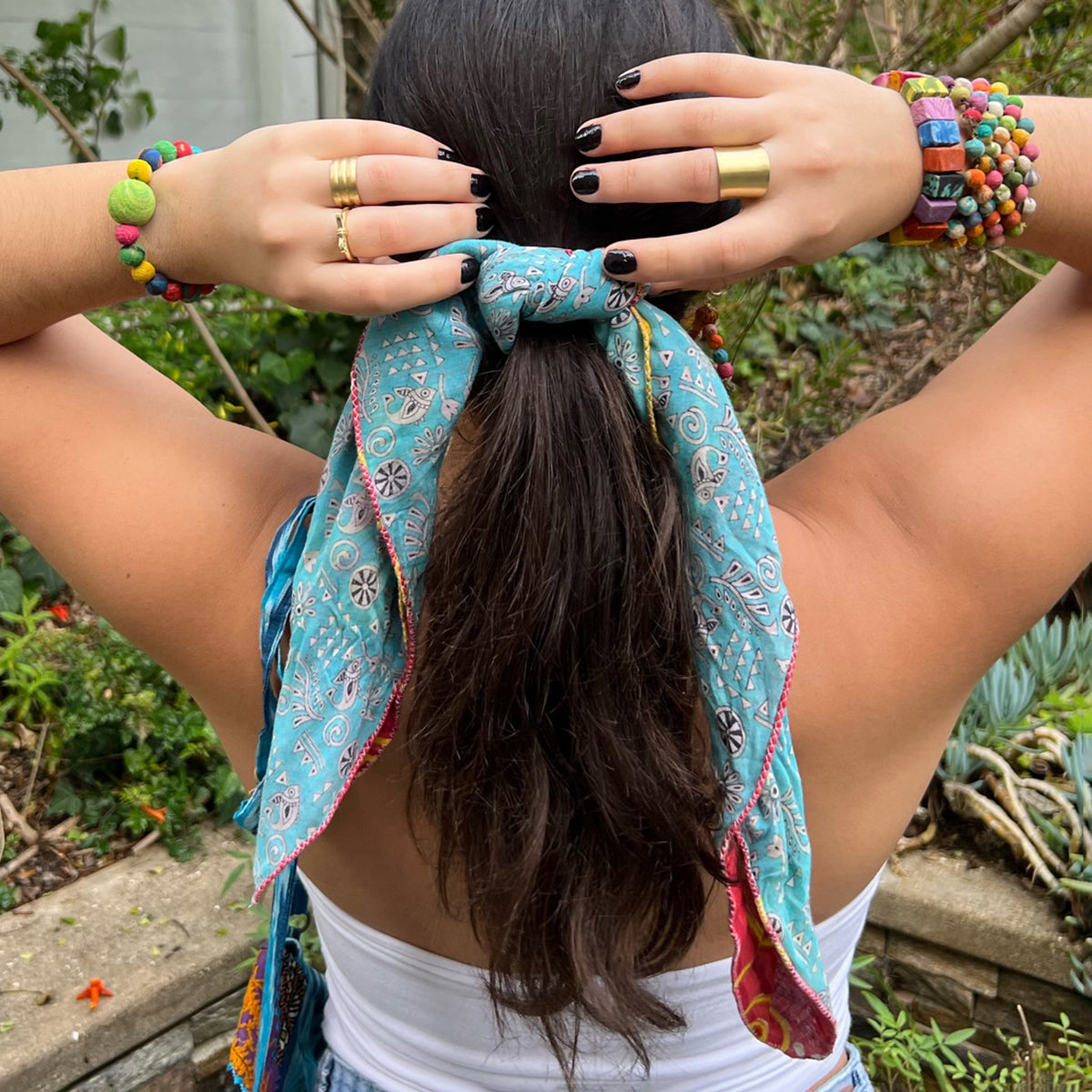 Bandanas & Wraps – WorldFinds